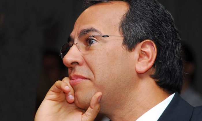 José Mármol: «La lengua tiene que mostrar… su carácter innovador y ...